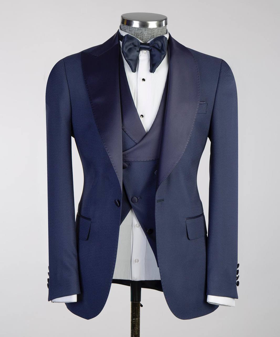 Men’s Suits & Tuxedos | Classic, Slim Fit, Safari & Event Suits from ...